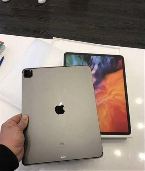 Планшет Apple iPadPro 12.9" (2020) 128GB Wi-Fi