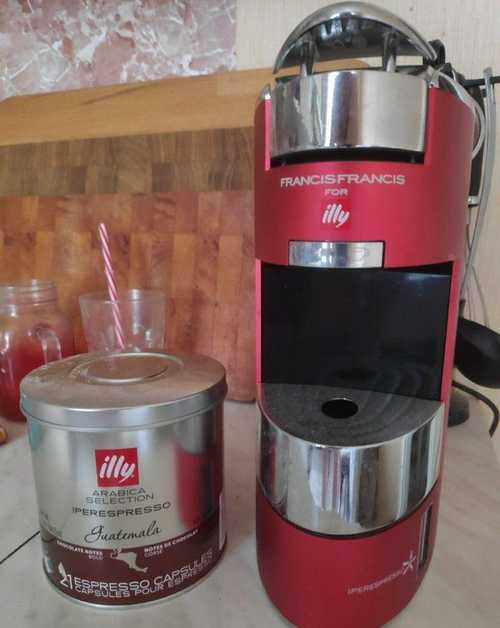 Капсульная кофеварка illy