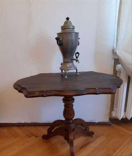 Старинный кофейный столик