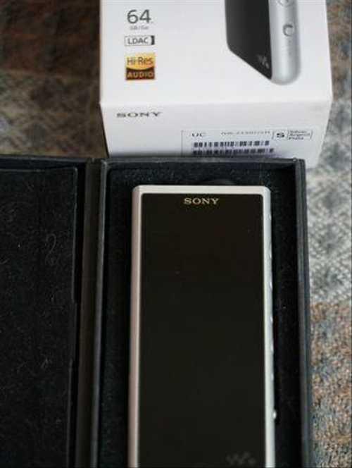 Hi-Rez плеер Sony NW-ZX507 + чехол защитный