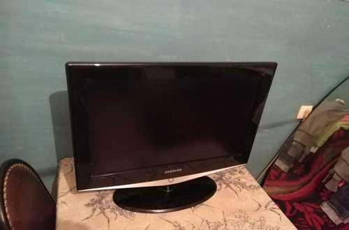 ЖК-Samsung 26"(66см)