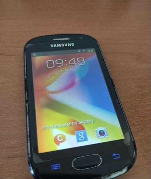 Телефон Samsung galaxy fame GT-S6810M