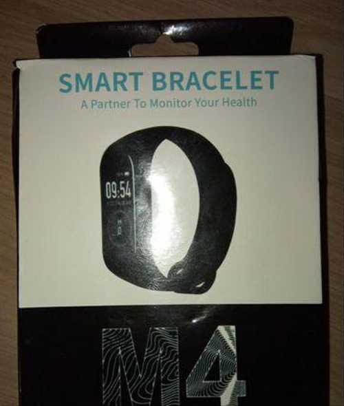 Smart watch M4