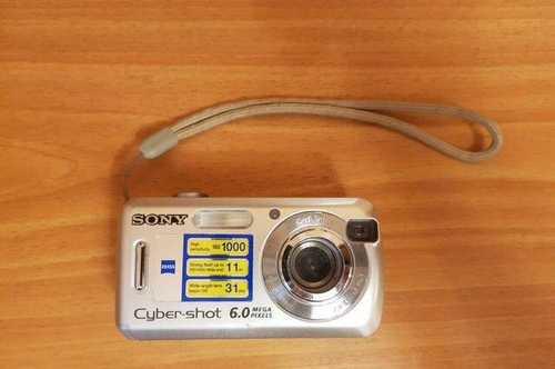 Цифровой фотоаппарат Sony CyberShot DSC-S600