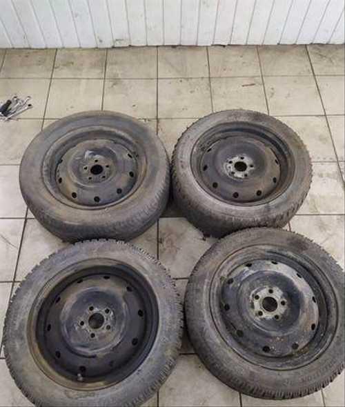 Колеса R16 5/100 205/55 на штампах Goodyear