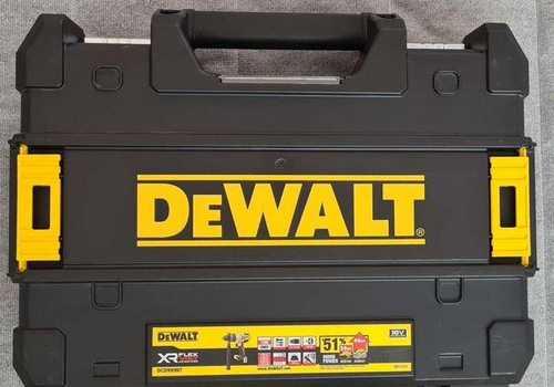 Кейс Dewalt Tstak