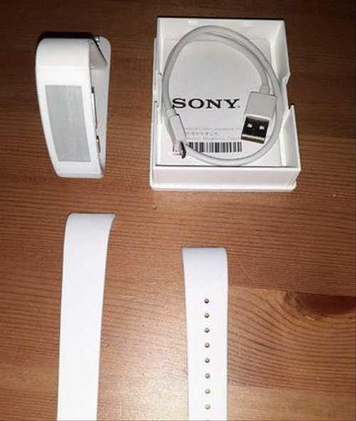 Смарт часы Sony SWR30