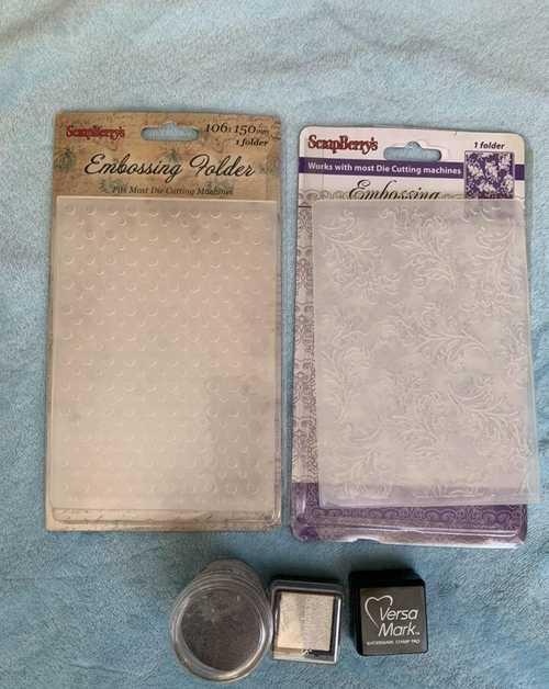 Embossing folder