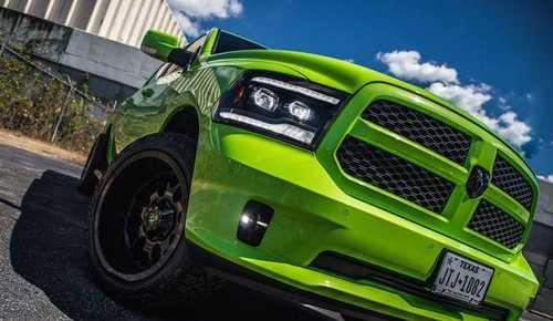 Светодиодные фары Dodge RAM