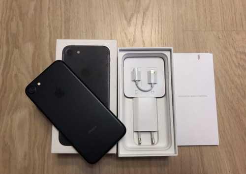 Телефон iPhone7 black 32G