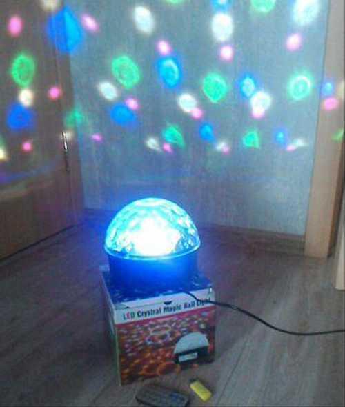 Светодиодный диско-шар Magic Ball Light MP3