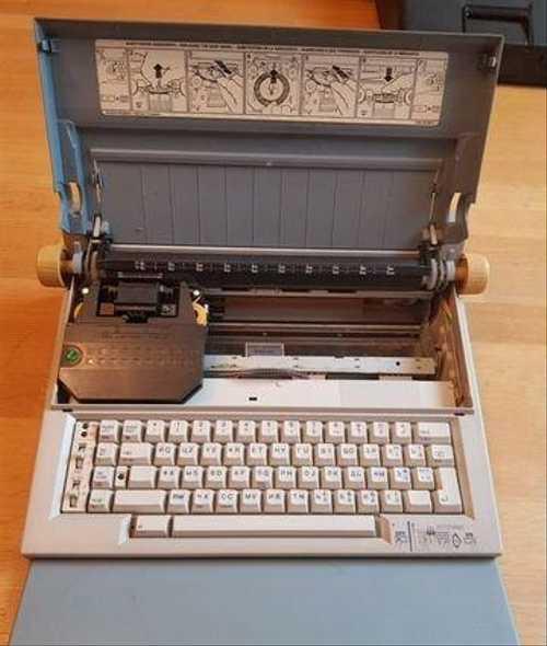 Печатная машинка Olivetti