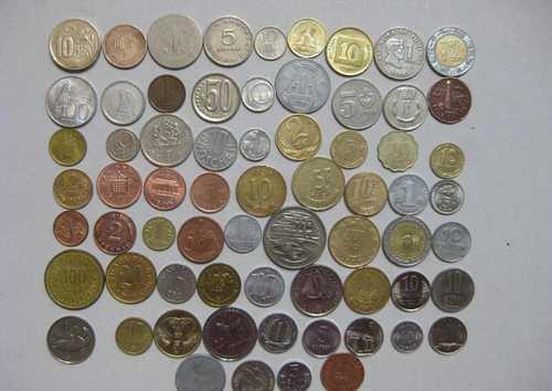 Подборка (коллекция) из 67 монет 67 стран мира