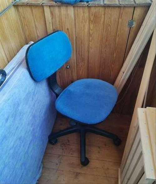 Компьютерное кресло, стул мастера