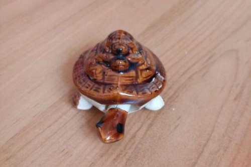 Черепаха сувенир