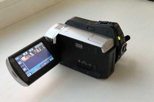 Продаю камеру Sony DSR-Sr-45