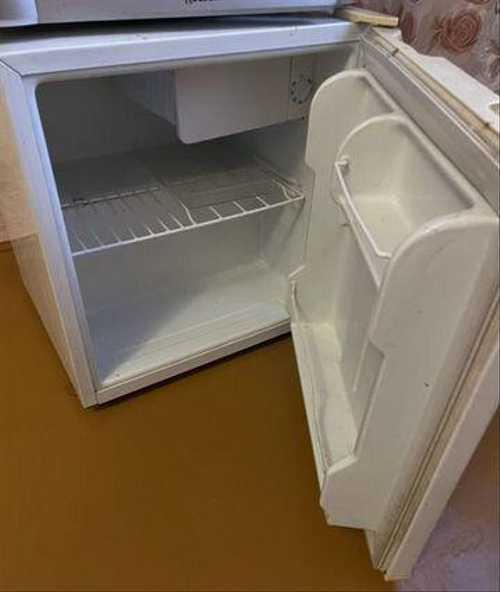 Холодильник Elenberg RF-0505