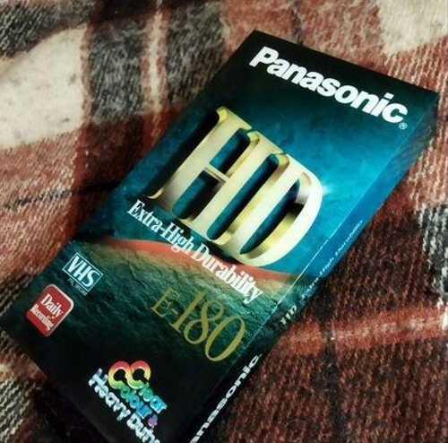 Видеокассета HD VHS E 180