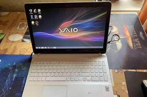 Sony Vaio svf1521f1rw