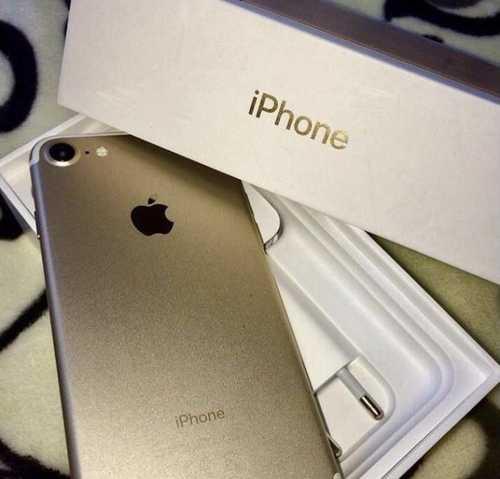 iPhone 7 32 GB Gold