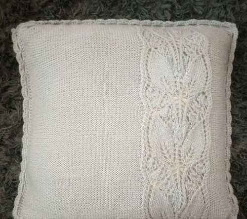 Декоративная вязаная наволочка подушка