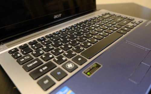 Ноутбук Acer Aspire 4830, i5-2450M 2.5GHz 4 ядра