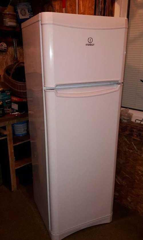 Холодильник indesit 170см