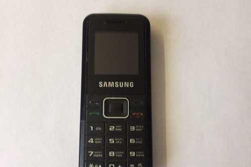 Телефон samsung модель E1070
