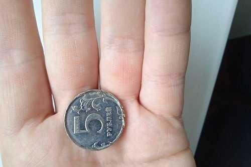 Старинную редкую монету