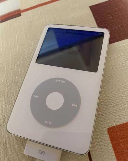 Apple iPod MA002FB/A-30Gb White