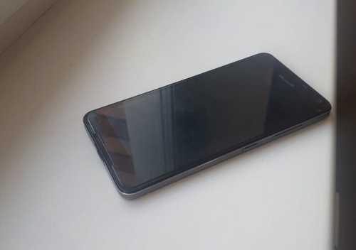 Продам Телефон Microsoft Lumia 650