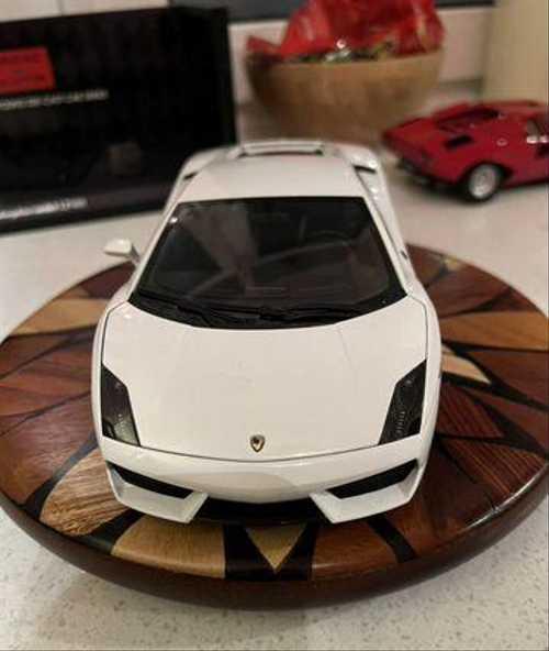Модель lamborghini gallardo 1:18 Autoart