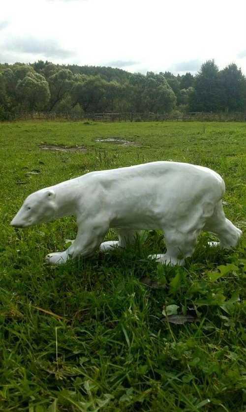 Статуэтка "белый медведь"размер длина 25 высота 13