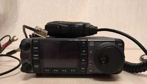 Трансивер Icom IC-7000 с Icom HM-151