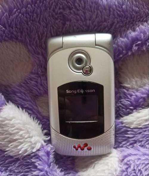 Sony Ericsson W300i