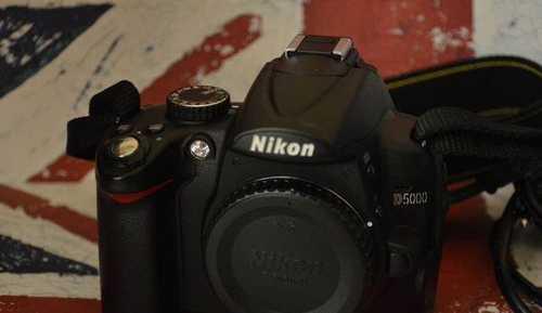 Nikon D5000 Body с зарядкой