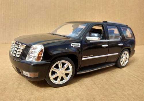 Кадиллак Cadillac Escalade hotwheels 2008 1/18
