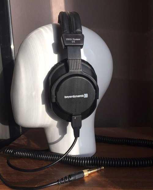 Наушники Beyerdynamic DT 250, новые