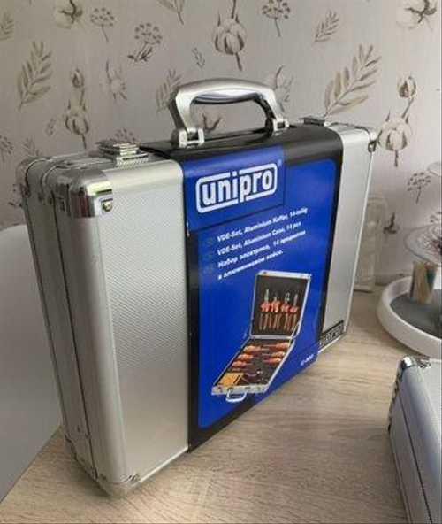 Набор электрика Unipro u-900