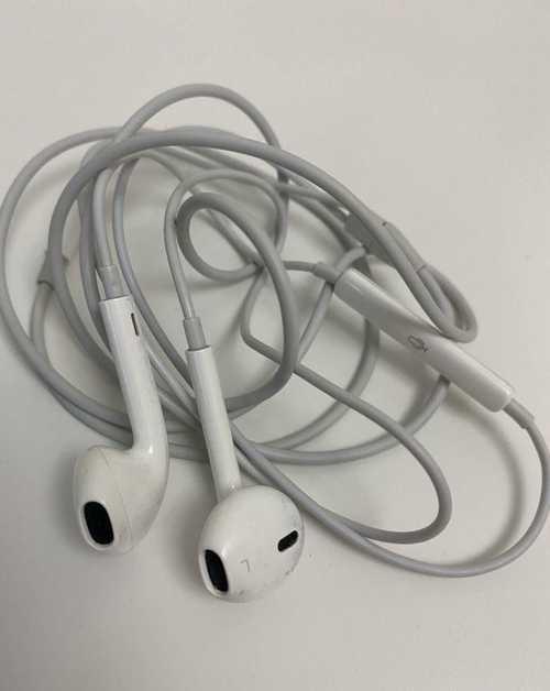 Наушники Apple EarPods со входом 3.5мм
