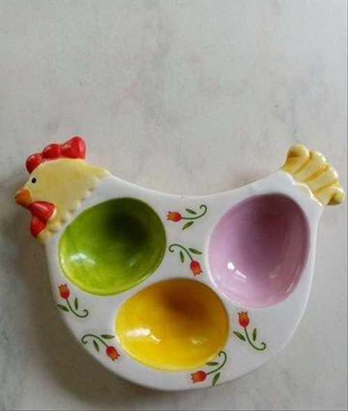 Пасхальная подставка для яиц Курочка