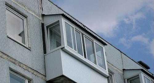 Балкон остекленный 1790*2750