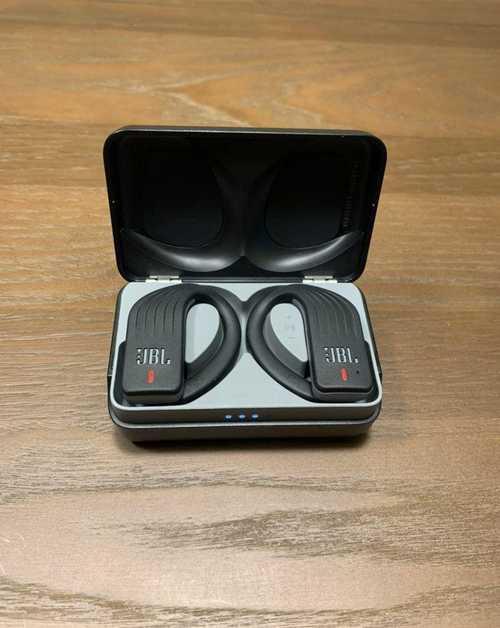 JBL Endurance peak