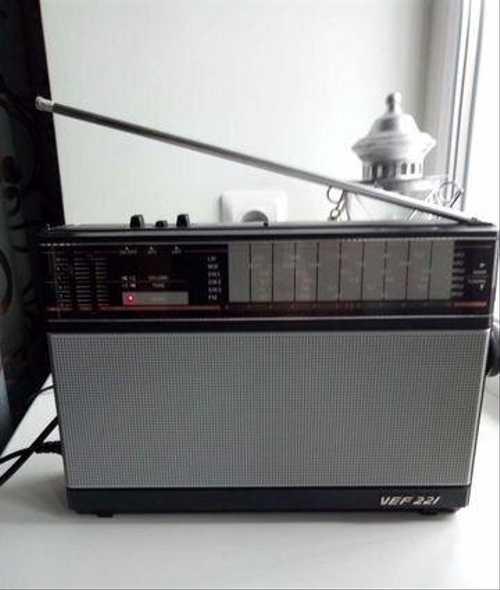 Радиоприемник vef-221 с FM экспортный