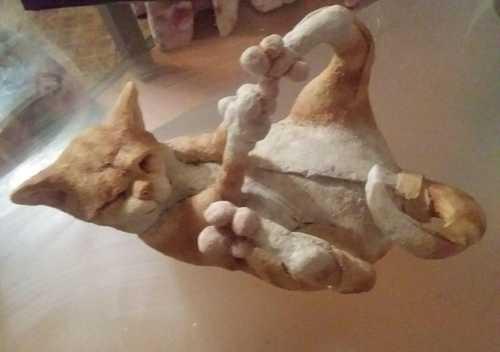 Продается статуэтка кошки