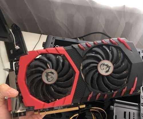 Видеокарта msi gaming x rx580 8gb Samsung