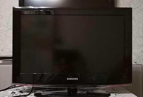 Телевизор SAMSUNG 26" LE26B450C4W