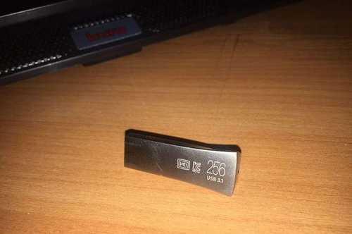 Флешка Samsung BAR Plus 256 GB