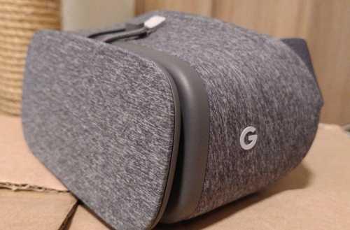 Гарнитура виртуальной реальности Daydream View