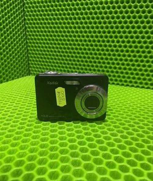 Компактный фотоаппарат Kodak C180